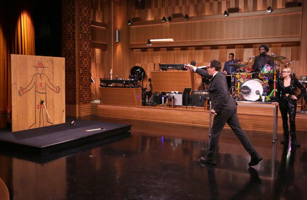 Axe Throwing with Jennifer Lawerence & Jimmy Fallon on the Tonight Show