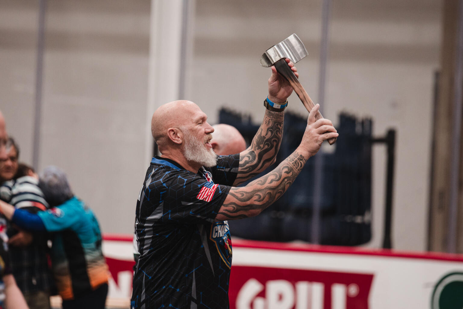 How to Improve Your Axe Throwing Skills - 5 Mistakes to Avoid - World ...